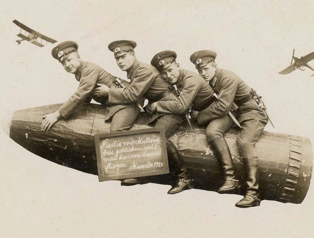 Goofy Vintage Photos of World War One Soldiers Posing with Fake ...