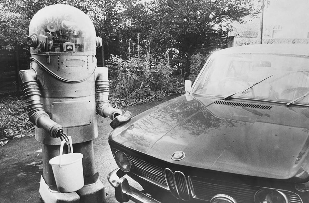 "robot 1960s" - Rare Historical Photos