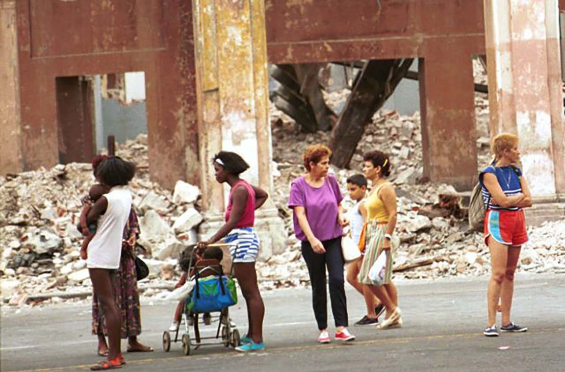 "1990s" - Rare Historical Photos