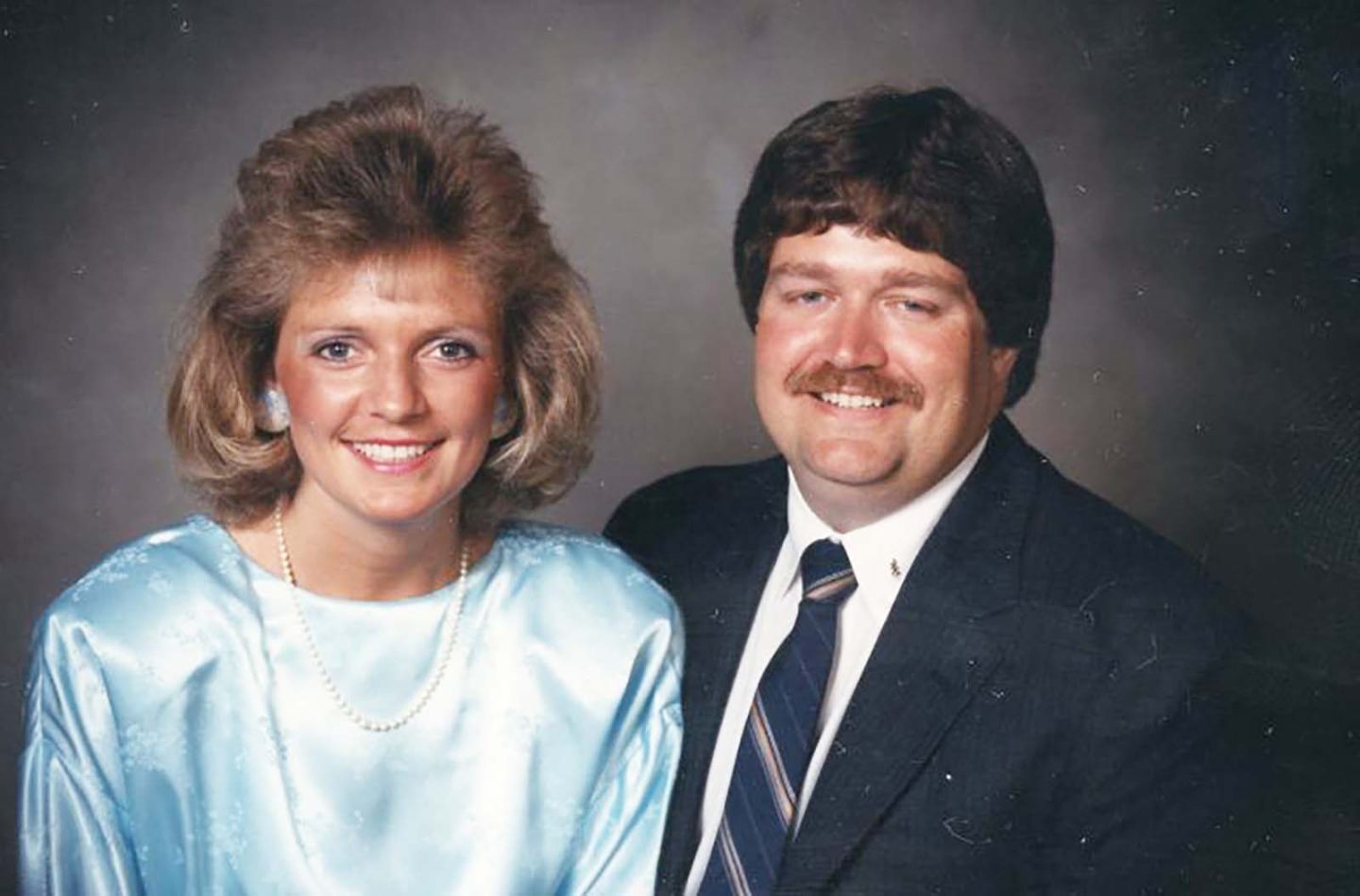 Studio Portraits of 1980s Couples That Show Exactly How the Era Looked ...